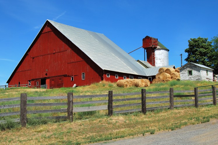 Barns of the Palouse – PalousePics.com